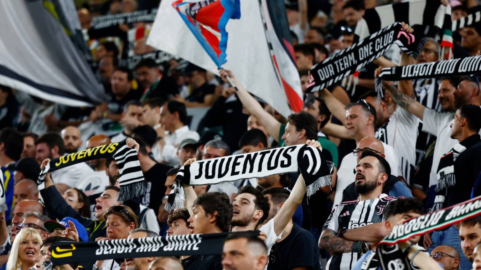 A conexão de Djed Spence com o técnico da Juventus surge antes da ...